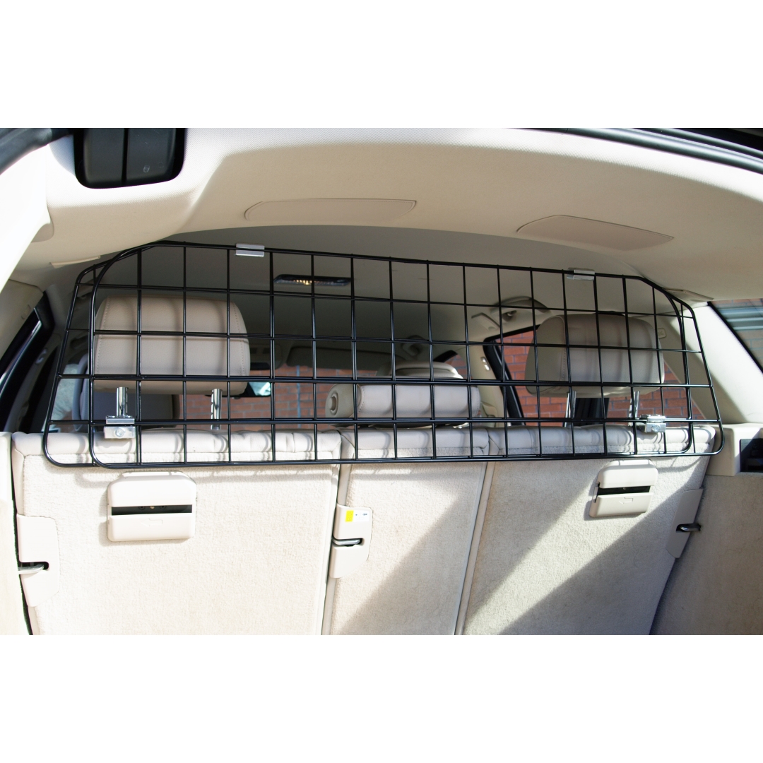 Pet World Heavy Duty Mesh Dog Guard Medium Pet World Pet World Heavy Duty Mesh Dog Guard Medium Pet World