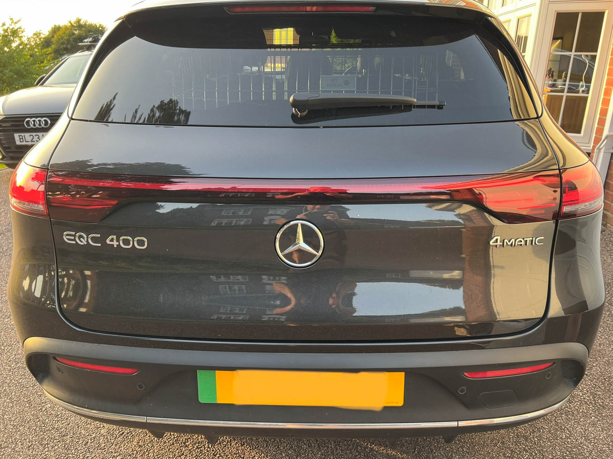 Mercedes EQC 2022 Onwards Car Dog Crate - Dog Travel Crate (Copy) - Pet ...